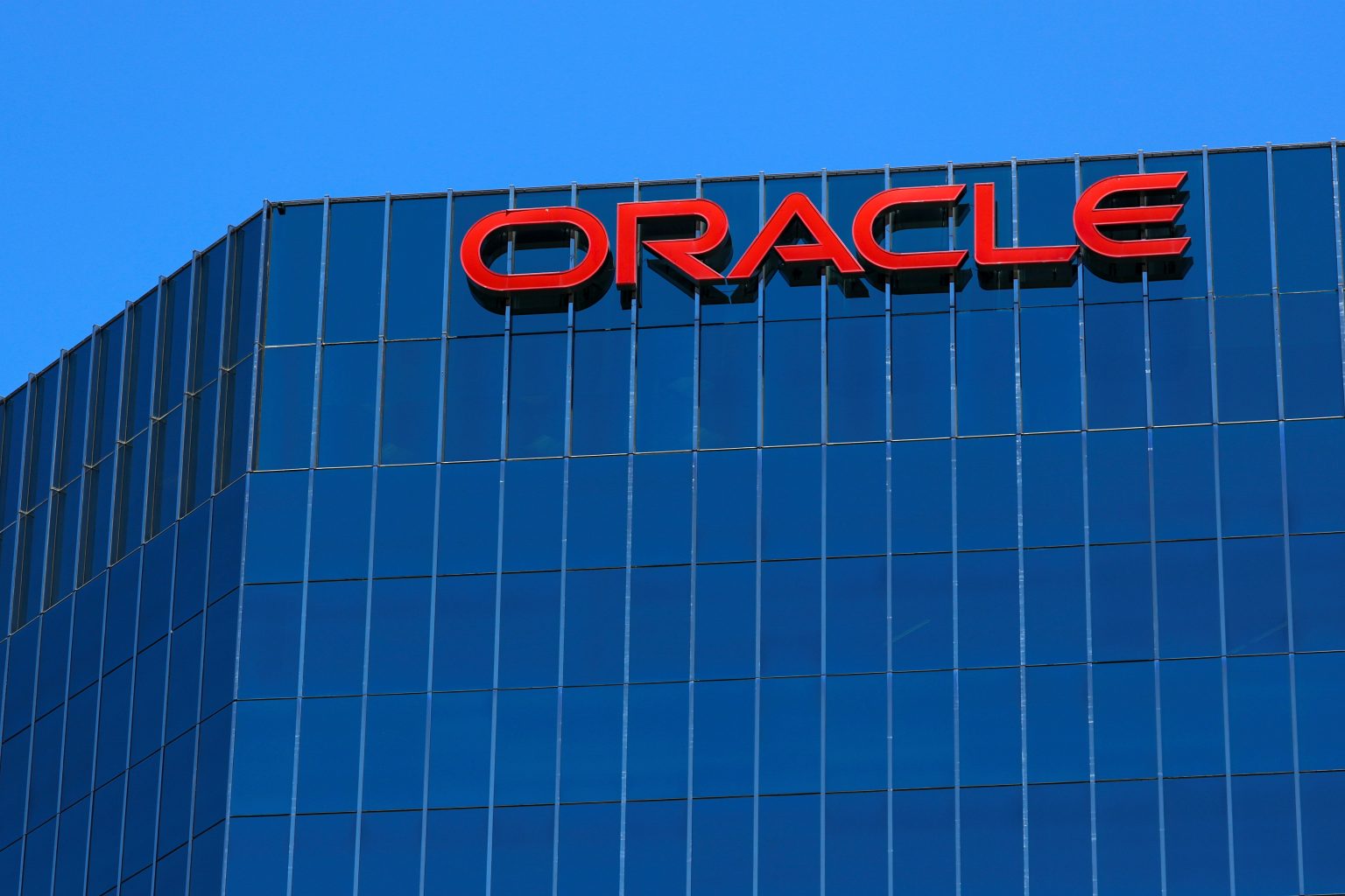 The $315 Billion Write-Off: Why Markets Are Punishing Oracle’s “Win of ...
